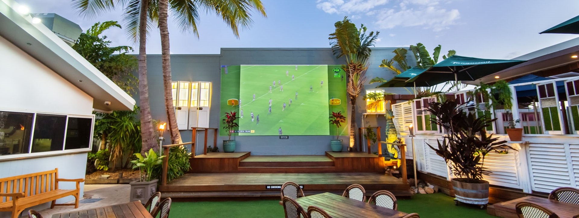 What's On - Grand View Hotel