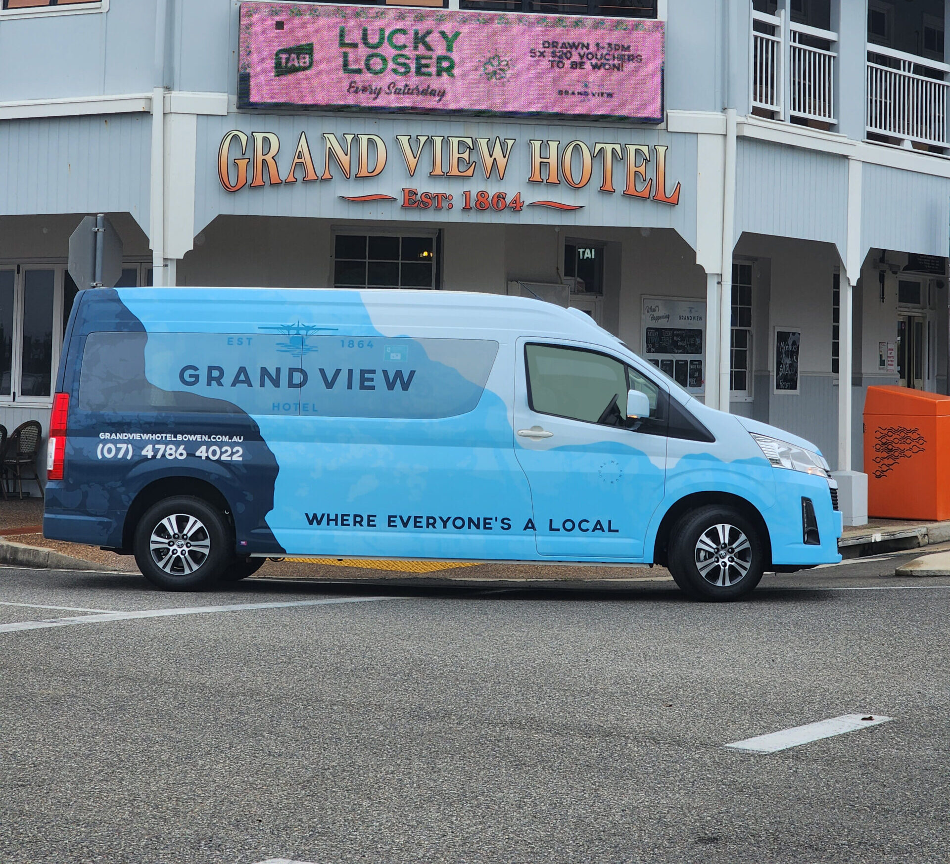 Courtesy Bus - Grand View Hotel