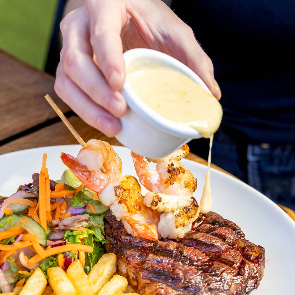 Weekly Specials - Grand View Hotel